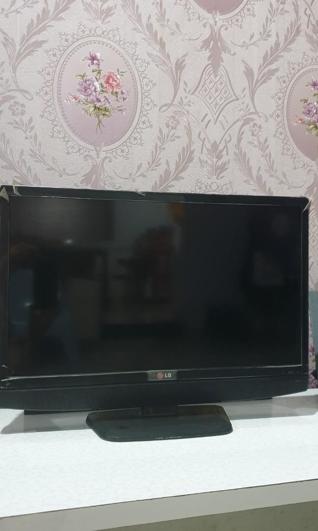 preloved Monitor TV LED bekas LG 24"inch 24MT44A-PT (kondisi bgs), Elektronik, TV & Perlengkapan ...