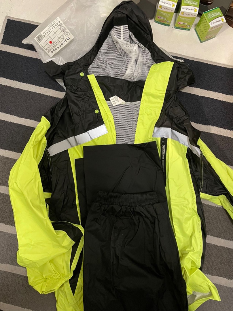 Raincoat for Riders, Motorcycles, Motorcycle Accessories on Carousell