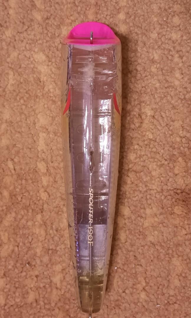 Shimano OCEA Spouter 190F, Sports Equipment, Fishing on Carousell