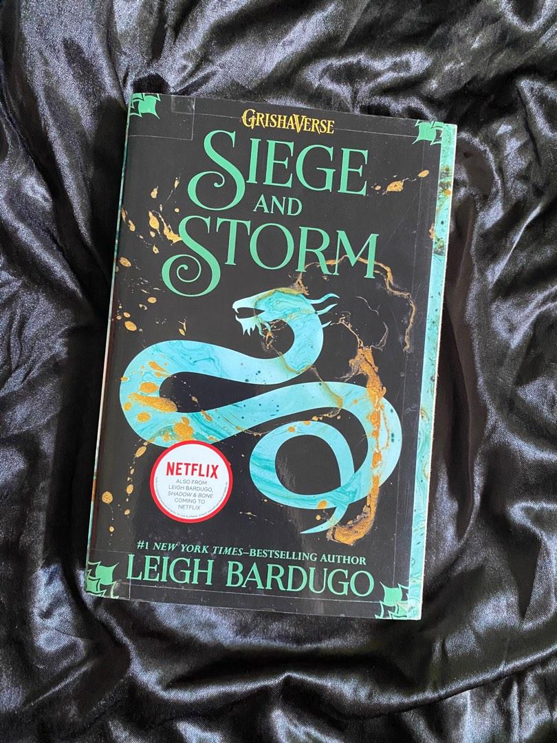 Siege and Storm book, Hobbies & Toys, Books & Magazines, Fiction & Non ...