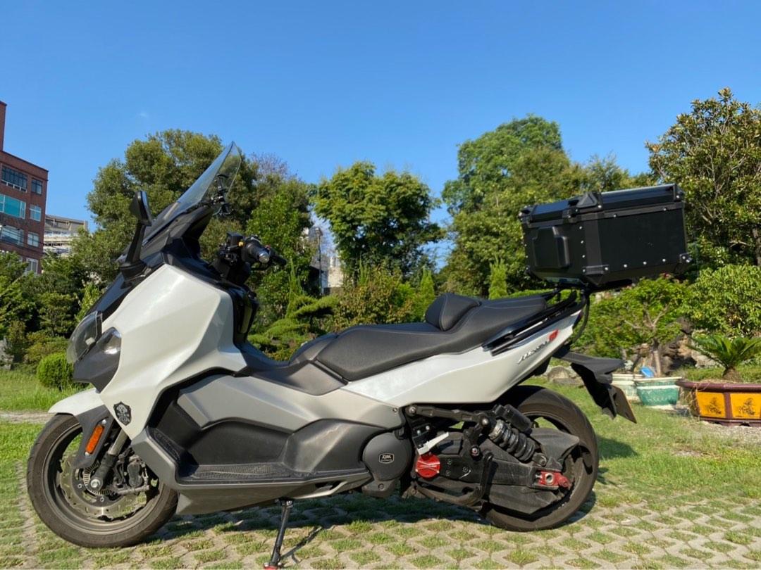 SYM MAXSYM TL500, 機車, 重機在旋轉拍賣