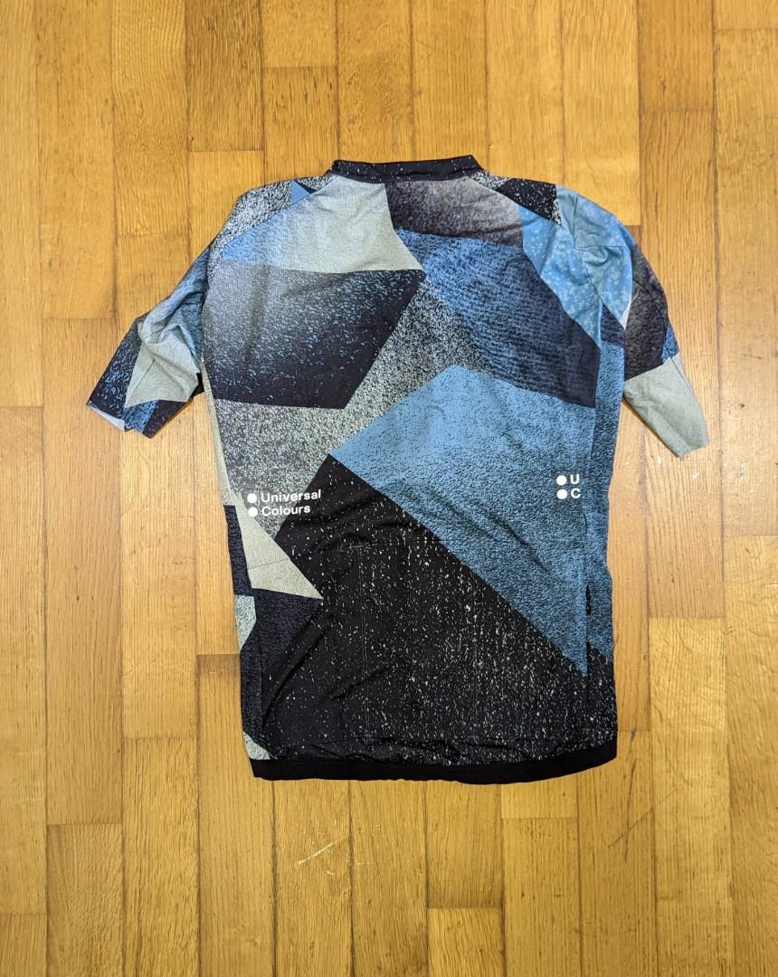 Universal Colours Spectrum jersey, Men's Fashion, Activewear on Carousell