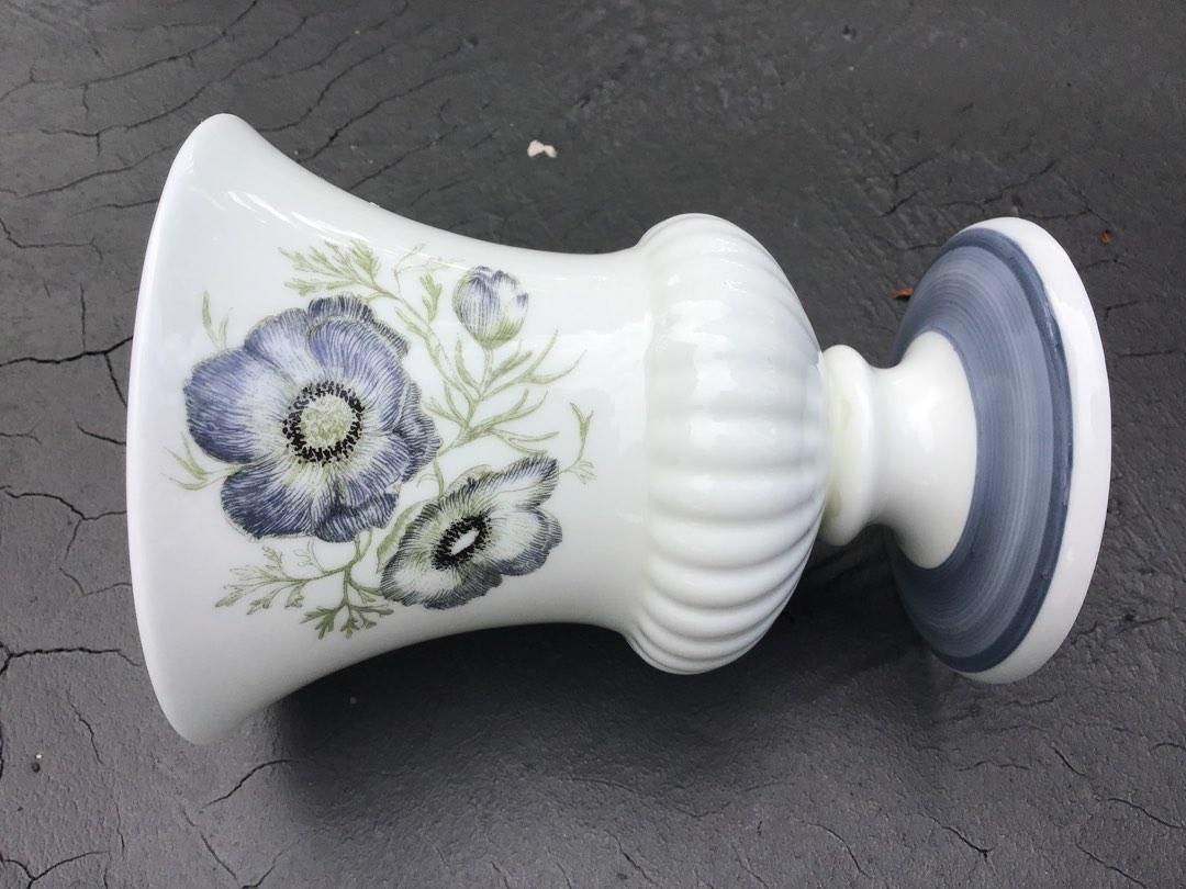 Vintage Wedgwood Glen Mist By Susie Cooper Medium Urn Vase, Furniture & Home Living, Home Decor ...