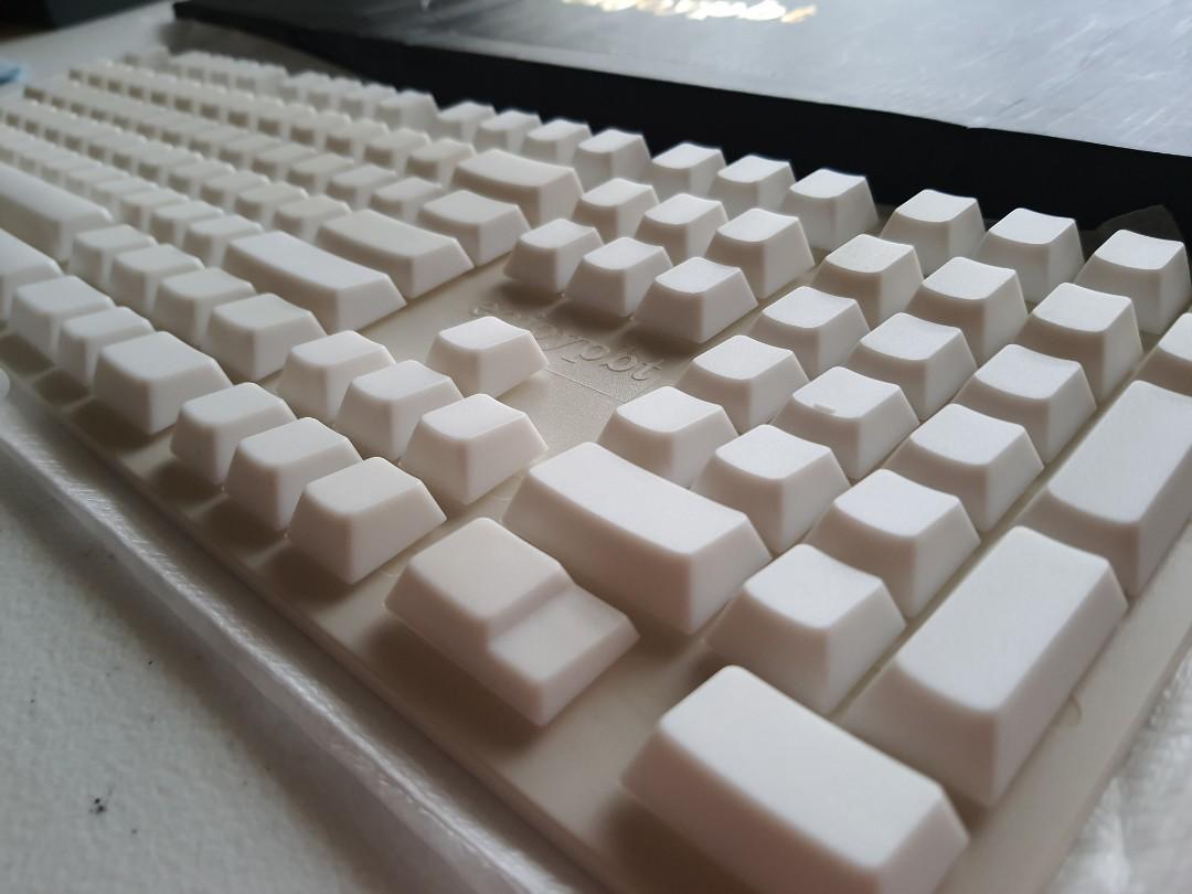 121 key cherry profile blank milky white pbt keycaps, Computers & Tech ...