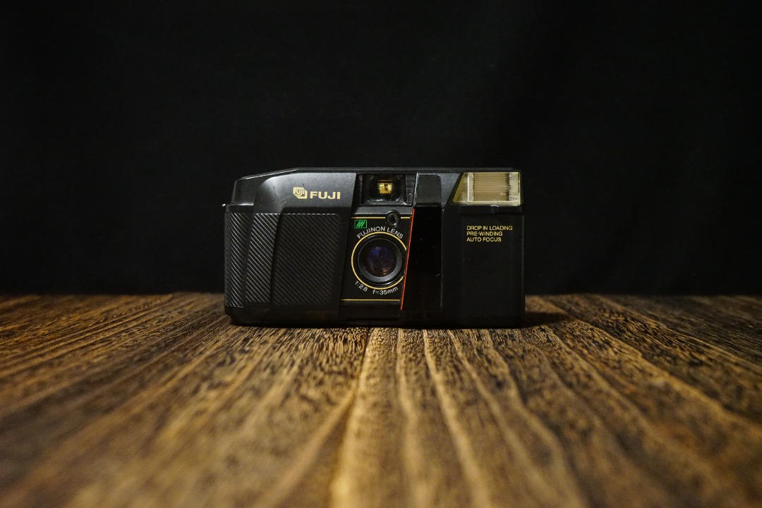 [特價 ️2.8大光圈 ️] Fuji Cardia Hite Date 定焦大光圈 菲林相機 傻瓜機 (# camera similar to mju ii mju 2 point and ...
