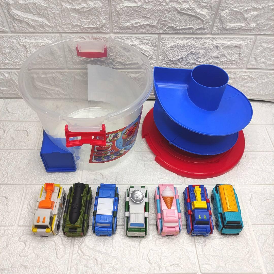 2-in-1 Cars Bucket Slide Ramo, Hobbies & Toys, Toys & Games on Carousell