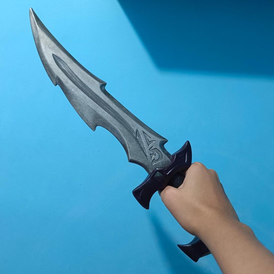 3D Printed Custom Painted VALORANT Reaver Knife Cosplay Prop, Hobbies ...