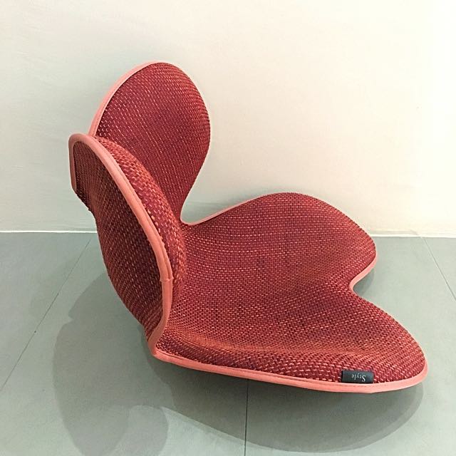 Aibi Style Seat, Furniture & Home Living, Furniture, Chairs on Carousell