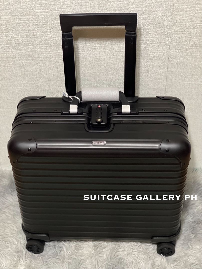 Alum Pilot/Documents Suitcase, Hobbies & Toys, Travel, Luggage on Carousell