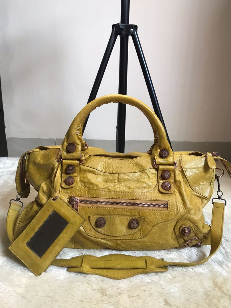 Balenciaga tas authentic preloved second Seken bekas, Barang Mewah, Tas & Dompet di Carousell