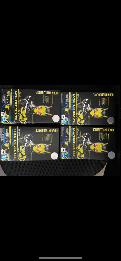 Bandai SHF幪面超人01 覺醒蝗蟲 karmen rider zero one realising hopper, 興趣及遊戲, 玩具 ...