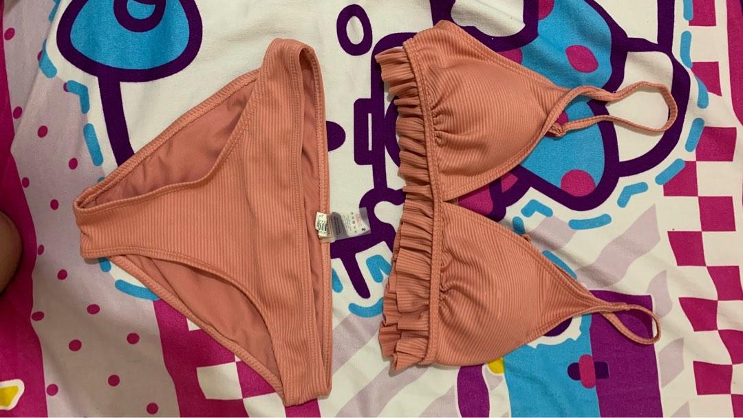 BENCH lovi poe swimsuit, Women's Fashion, Swimwear, Bikinis & Swimsuits ...