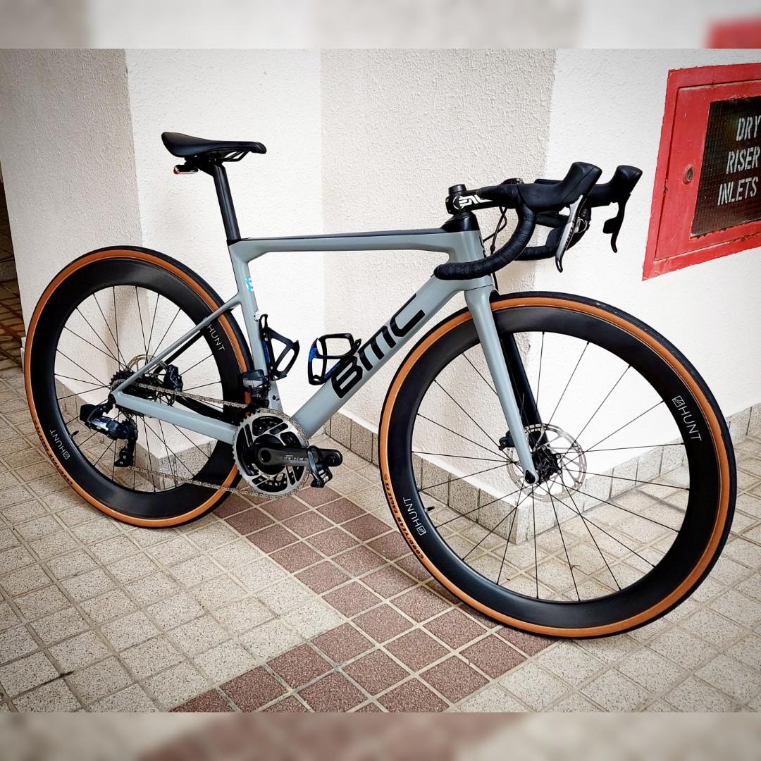 BMC Team Machine Sram RED AXS DISC 12 Speed Carbon Road Bike with Hunt ...