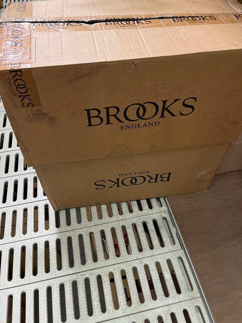 Brooks saddle bar stool original England/Italy, Sports Equipment ...