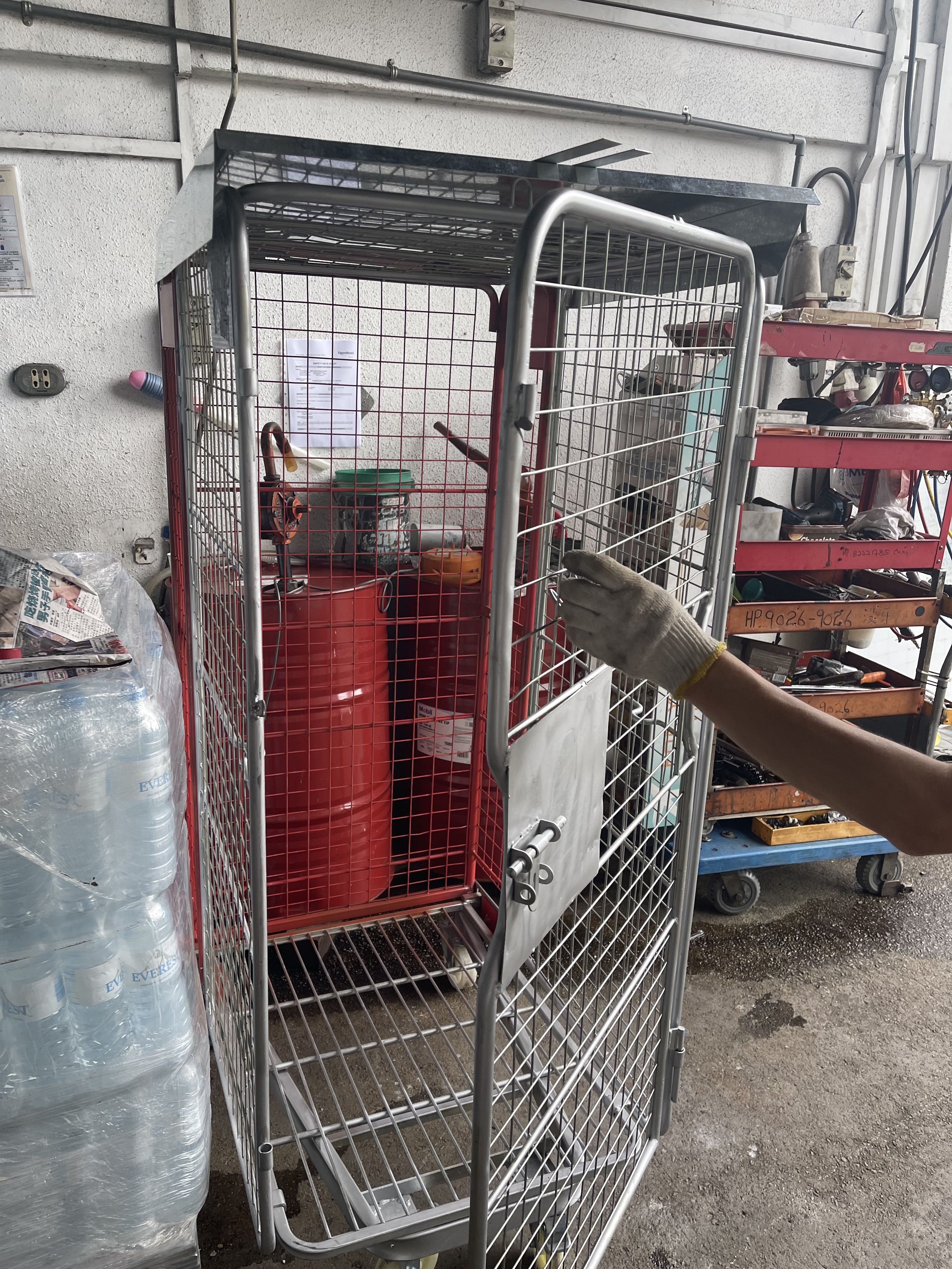 Cage, Pet Supplies, Homes & Other Pet Accessories on Carousell