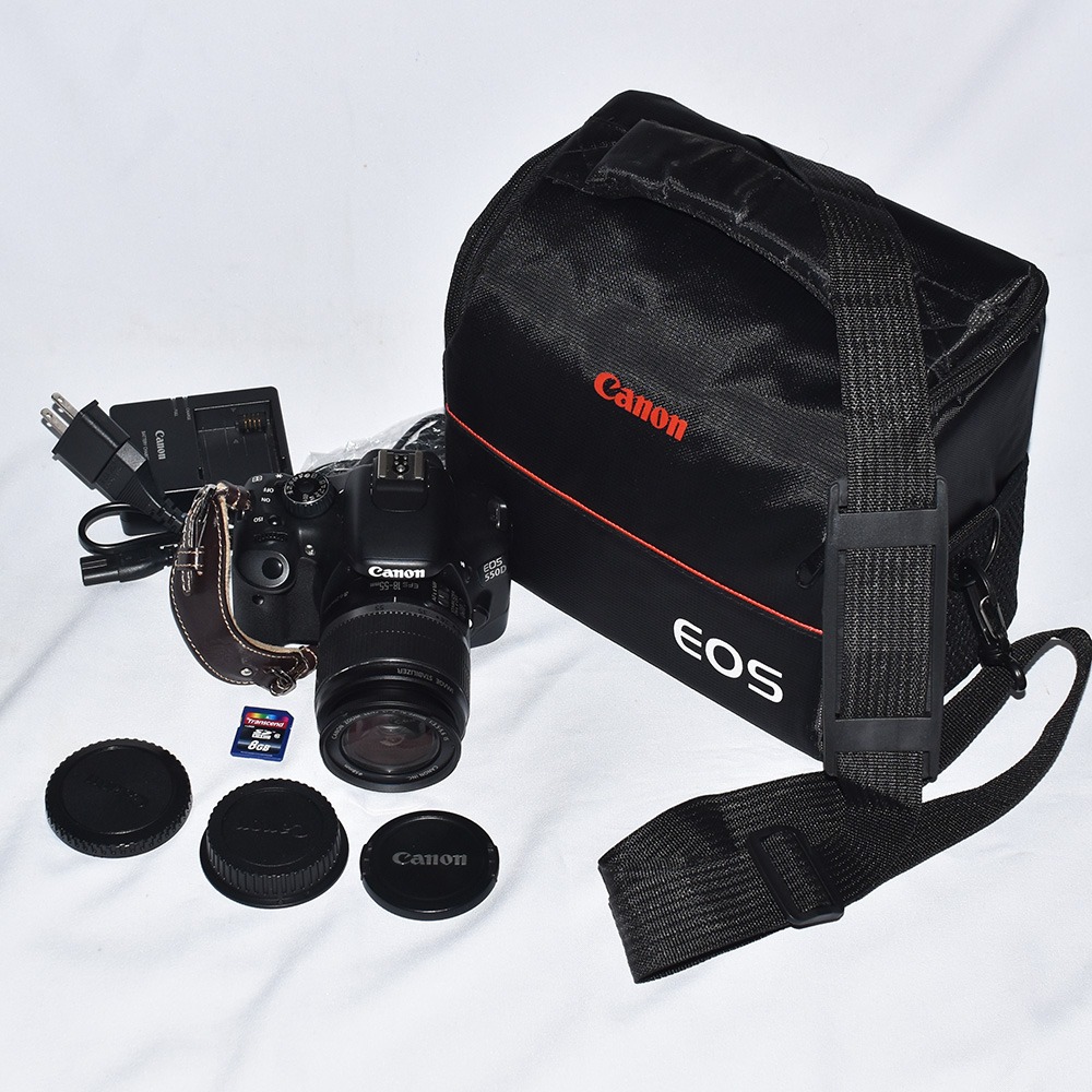 Canon DSLR 550D + 18-55mm AF IS lens (with Canon camera bag ...