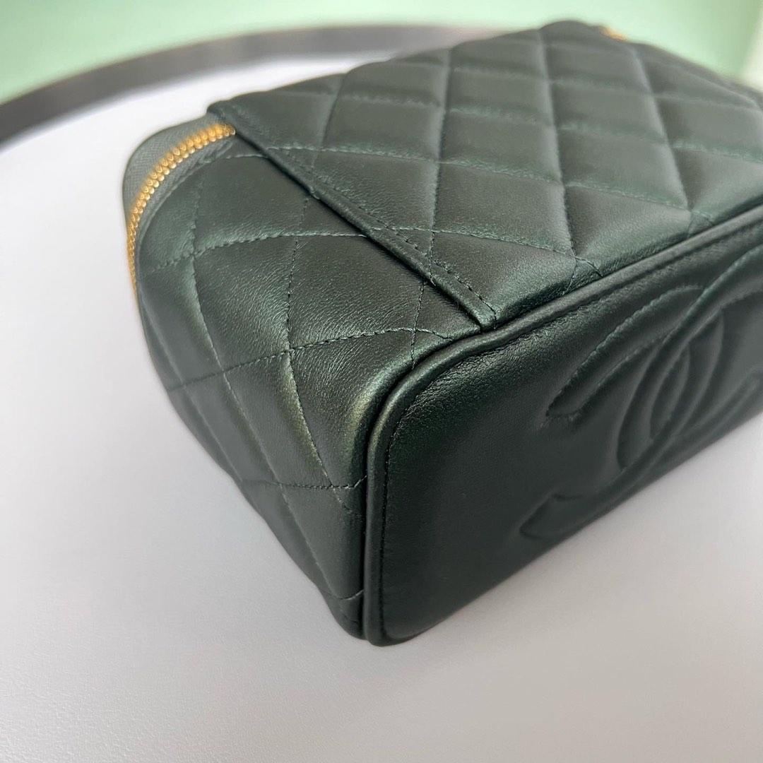Chanel Long Vanity Handle, Luxury, Bags & Wallets on Carousell