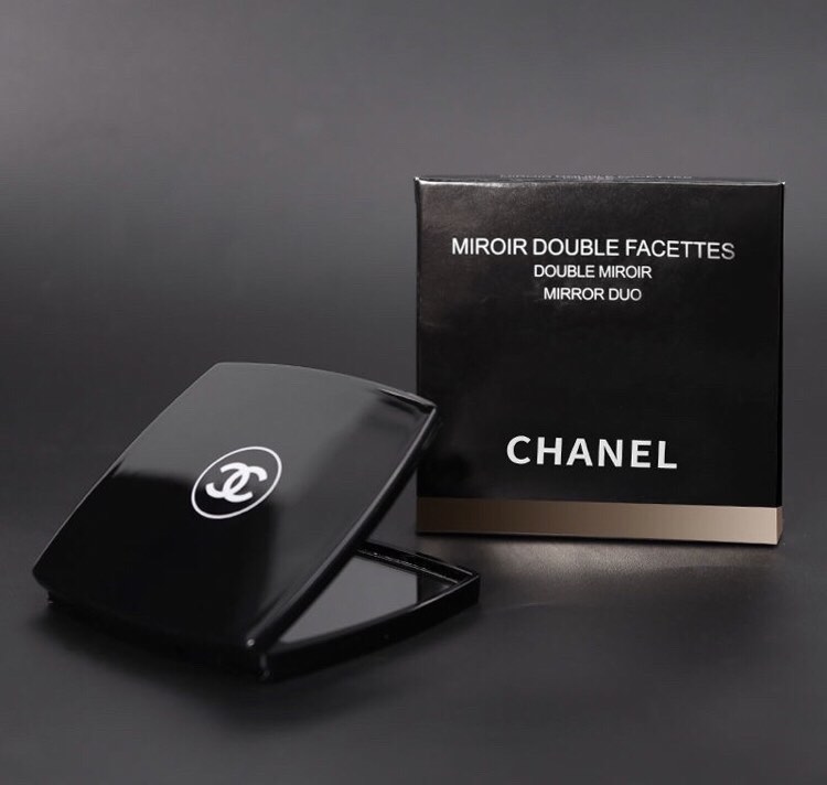Chanel mirror double facettes /kaca cermin wajah, Fesyen Wanita ...
