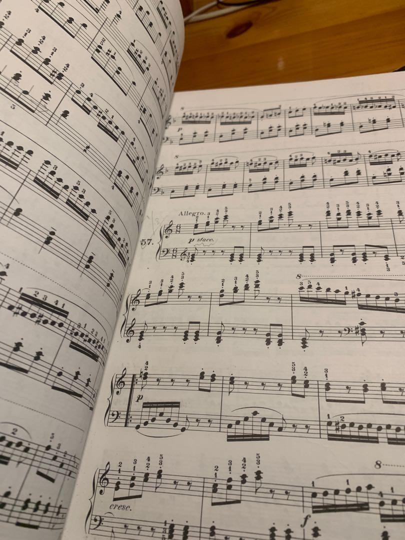 Czerny Practical Method for Beginners on the Pianoforte, Op. 599 (Buonamici) Vol. 146 [Schirmer ...