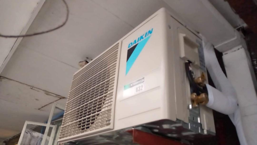 Daikin split type inverter Aircon with free installation brand new ...
