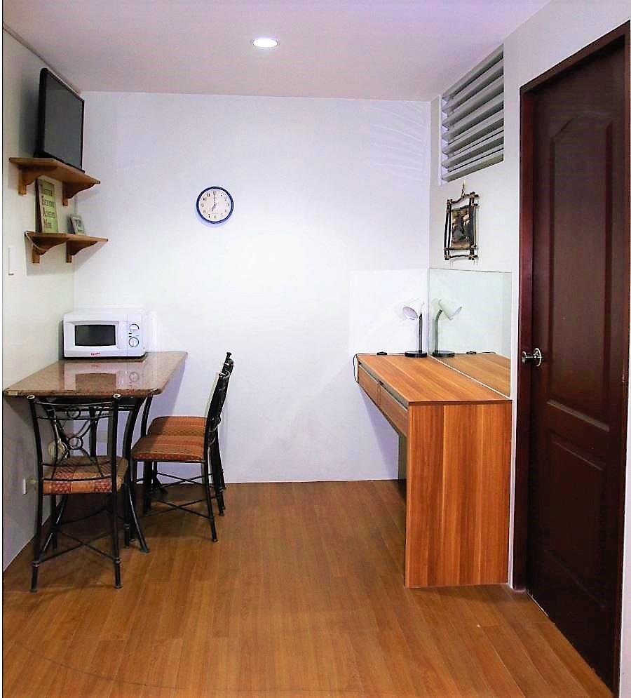 For Rent 2BR @ Hampton Gardens Tower E, Property, Rentals, Apartments ...