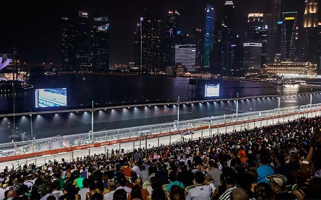 Formula1 Singapore Ticket: BAY GRANDSTAND ticket (Yellow section front ...