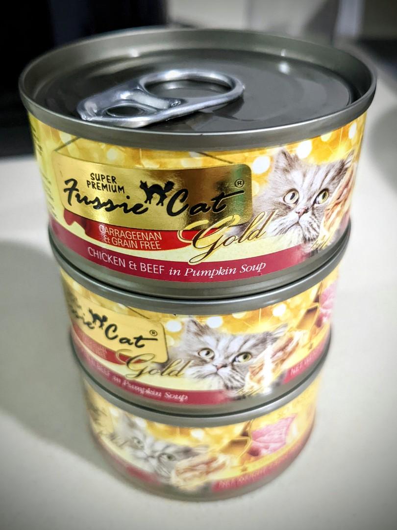 Fussie Cat gold label 20 cans - chicken &beef flake in pumpkin soup ...