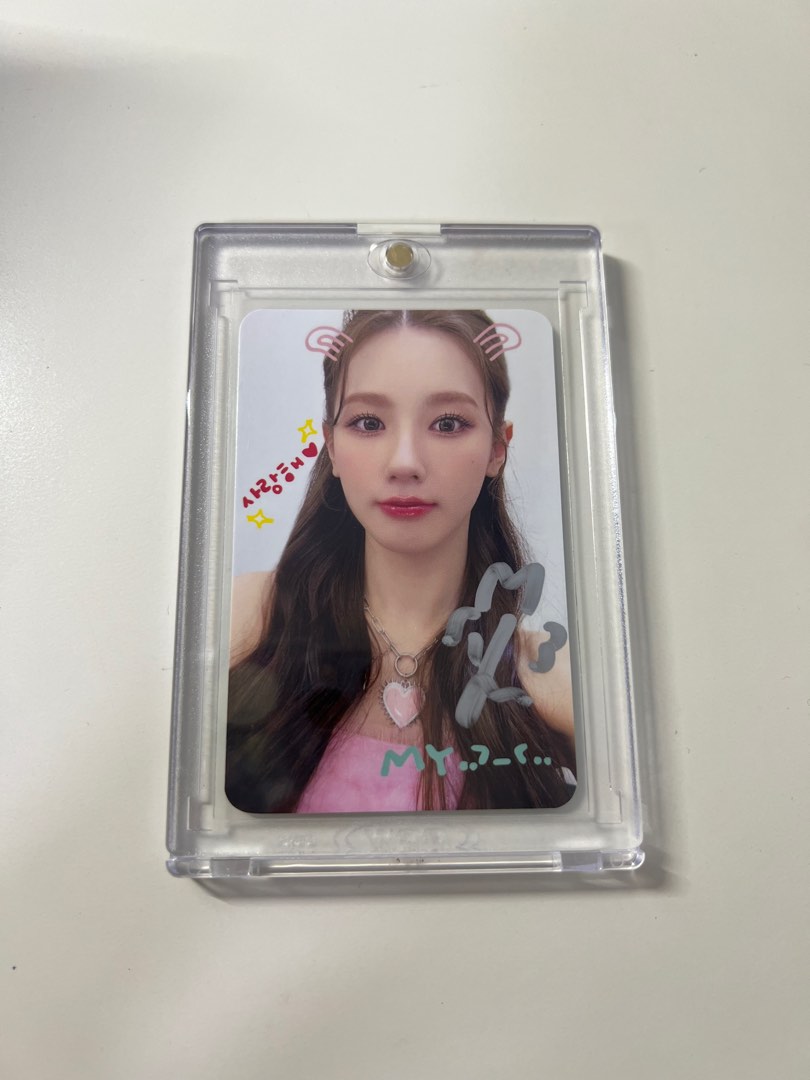 GIDLE Miyeon MY Makestar Signed Photocard Pc, Hobbies & Toys ...