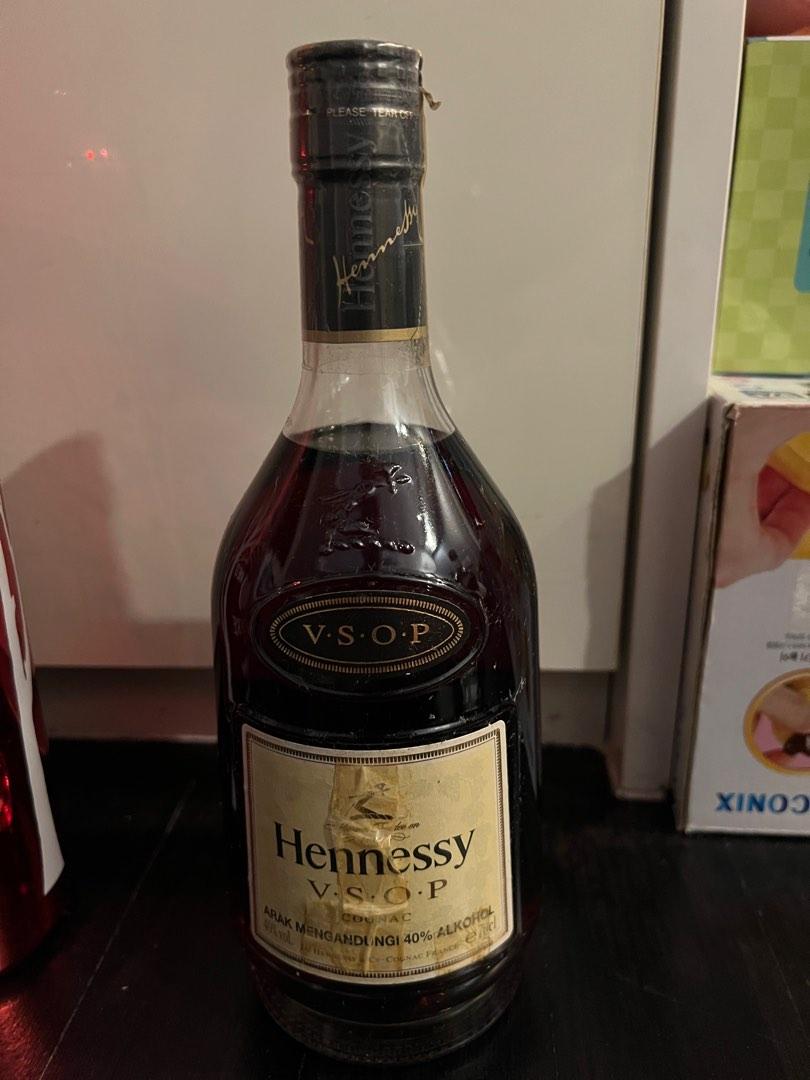 Hennessy Vsop 700ml, Food & Drinks, Alcoholic Beverages on Carousell
