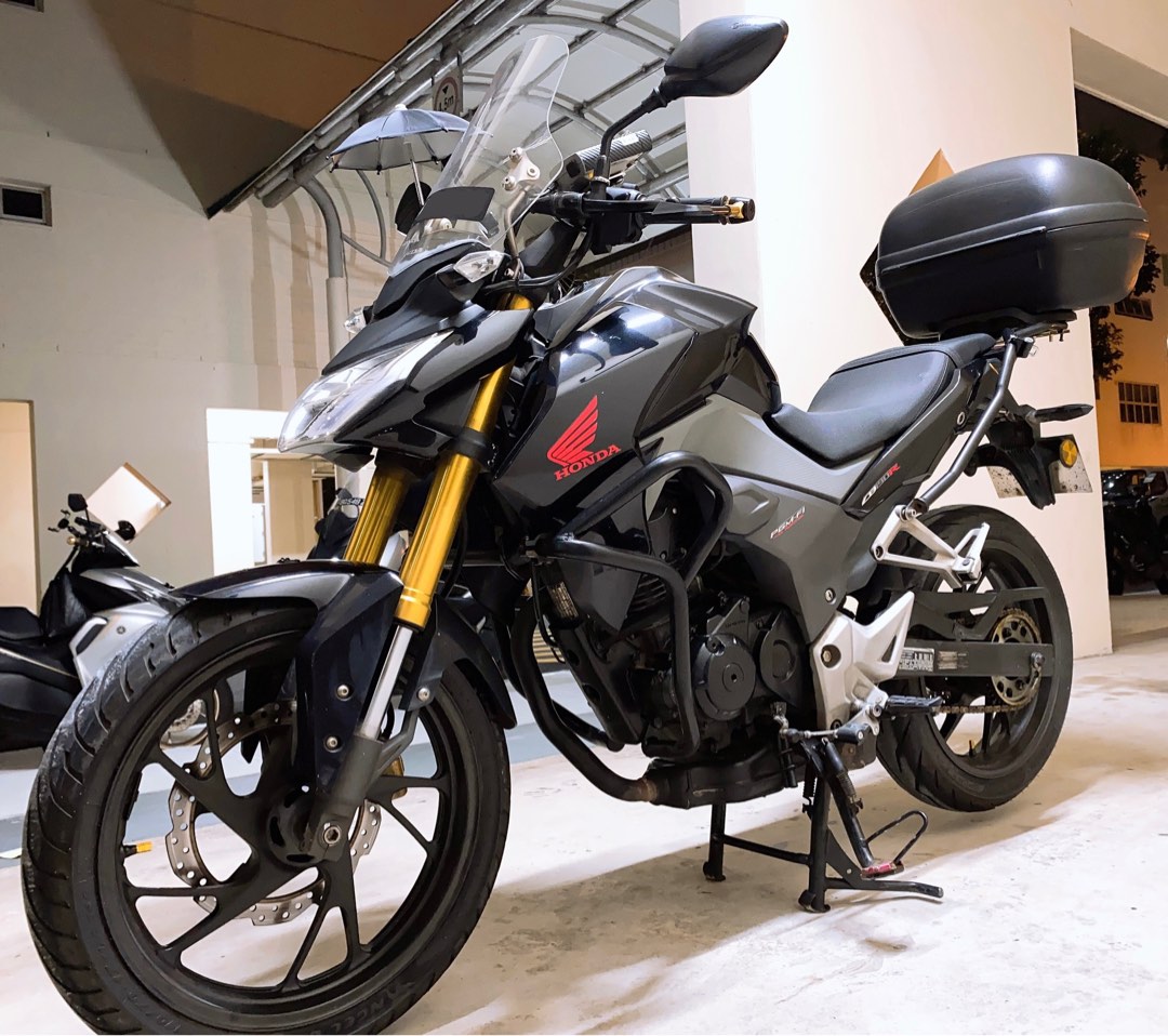 Honda CB190R CHEAP AND NEGOTIABLE | Black Motorcycle Bike Class 2B ...