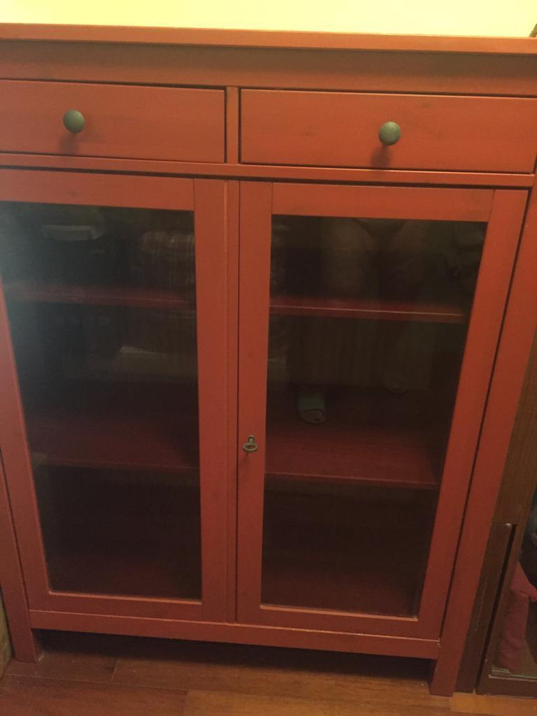 IKEA HEMNES Red Cabinet, 傢俬＆家居, 傢俬, 櫃子、組合櫃及置物架 - Carousell