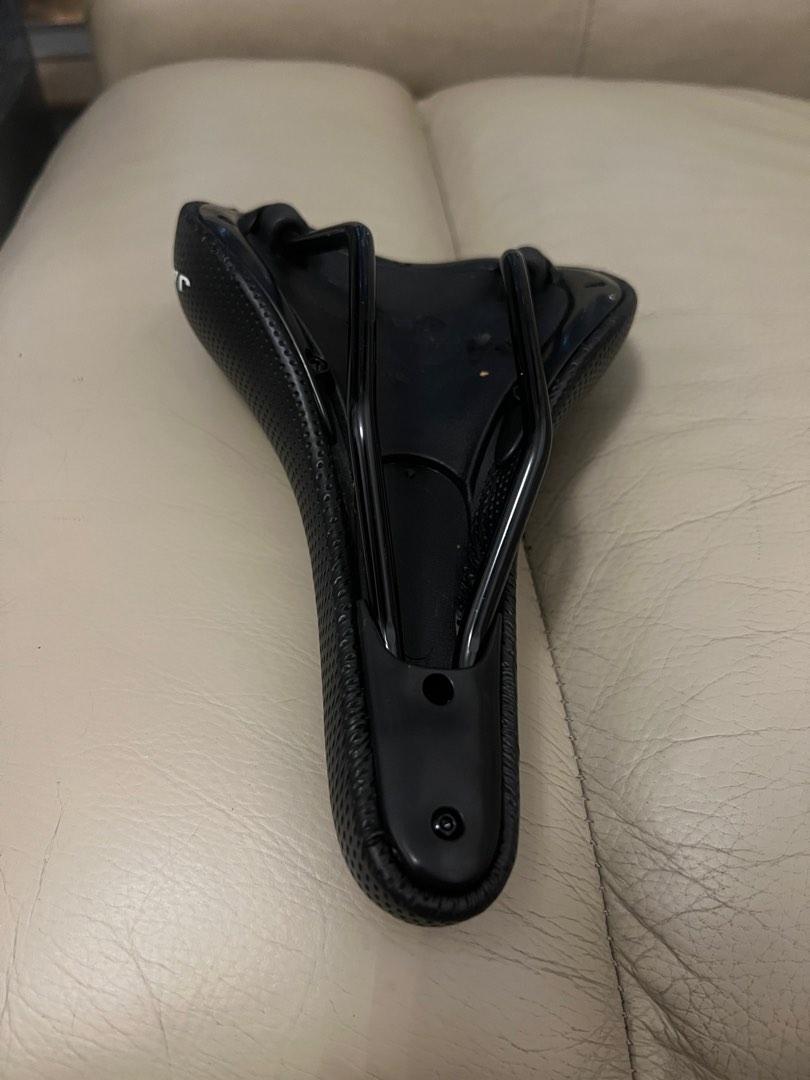 Java X1 原裝單車座位 （Seat 位）, 運動產品, 單車及配件, 單車 - Carousell