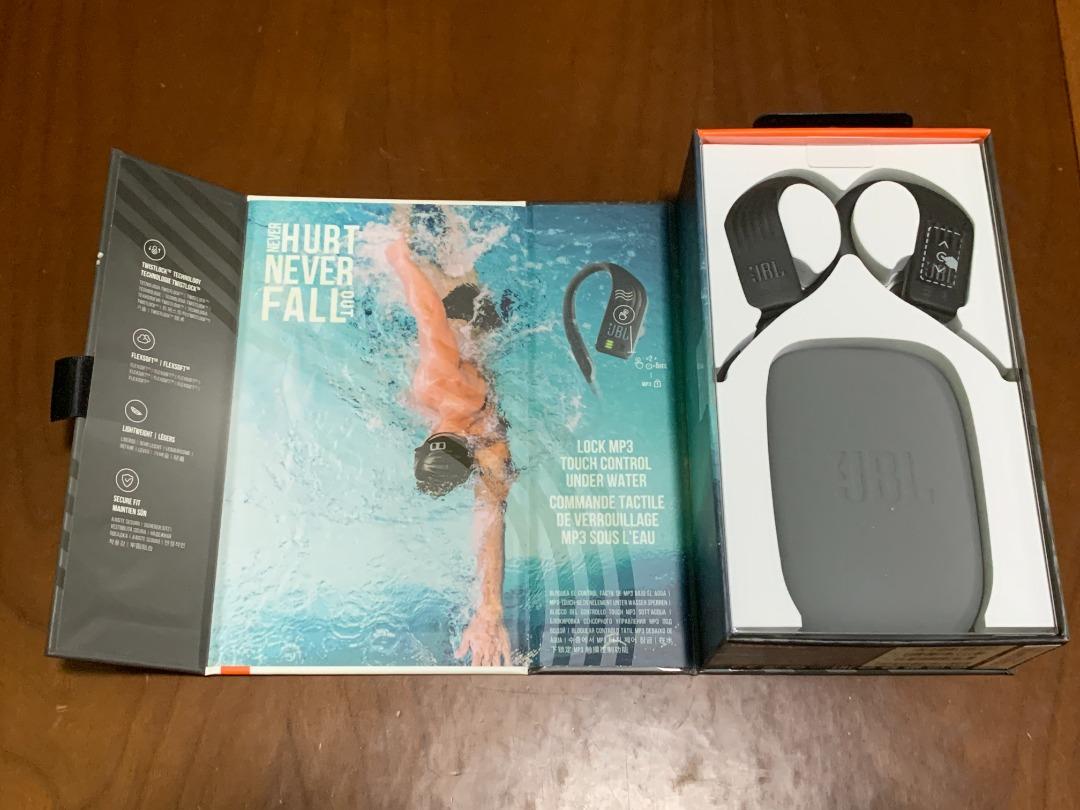 JBL Endurance DIVE Waterproof Wireless In-Ear Sport Headphones with MP3 ...