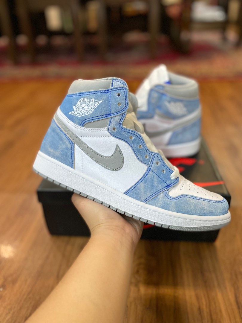 Jordan 1 High Hyper Royal, Men's Fashion, Footwear, Sneakers on Carousell