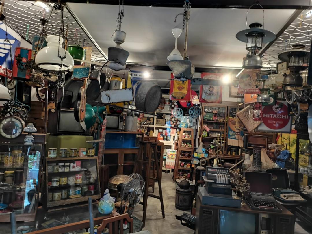Jual beli sewa barang lama antik, Hobbies & Toys, Collectibles ...
