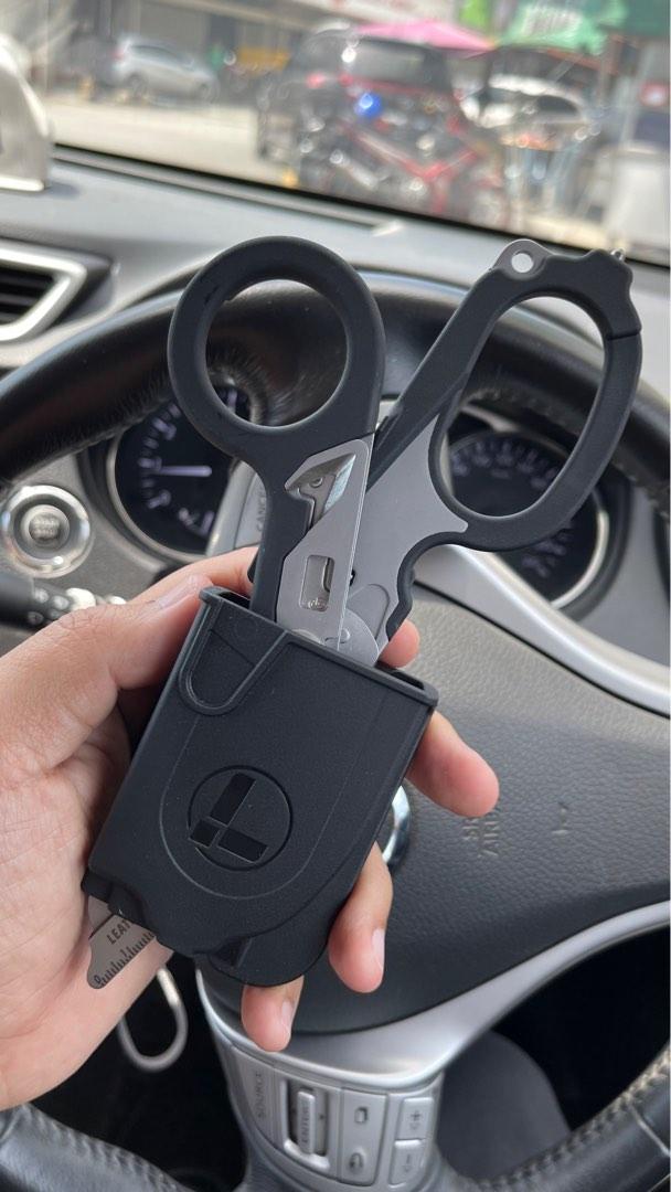 Leatherman Raptor, Sports Equipment, Hiking & Camping on Carousell