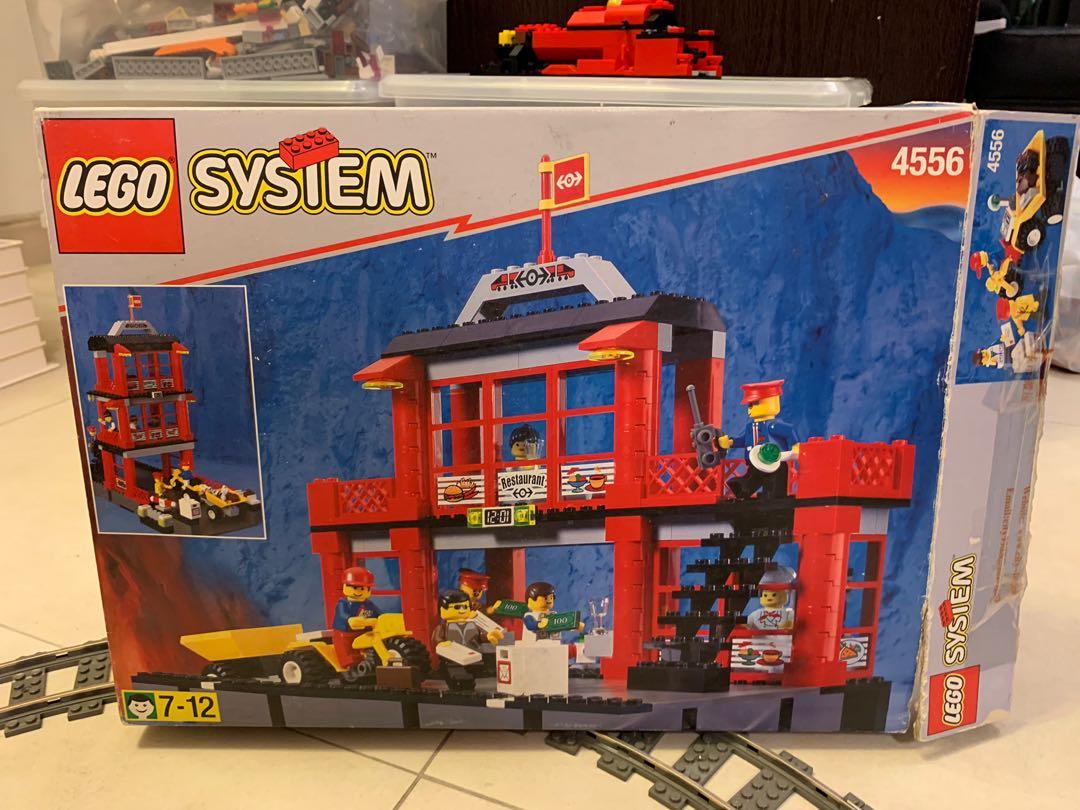 Lego 4556 System Train Station, 興趣及遊戲, 玩具 & 遊戲類 - Carousell