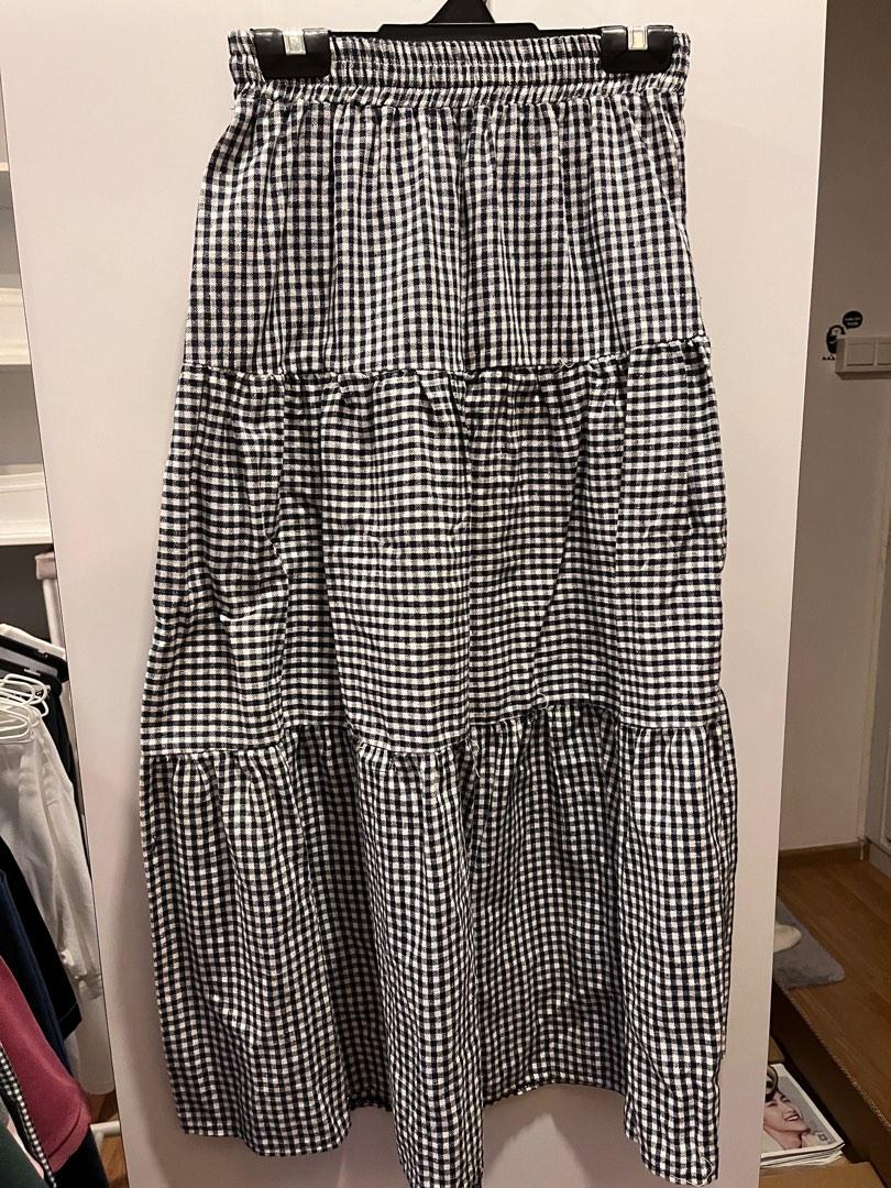 Long checkered skirt, Women's Fashion, Bottoms, Skirts on Carousell