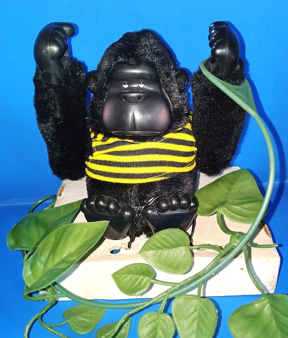 Matsudaya vintage magical murphy gorilla battery operated toy figure ...