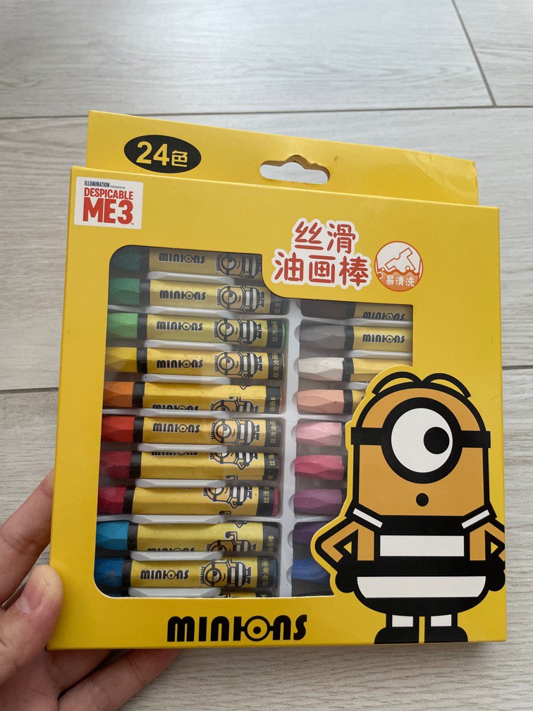 Minions 24-colour crayons, Hobbies & Toys, Stationery & Craft ...