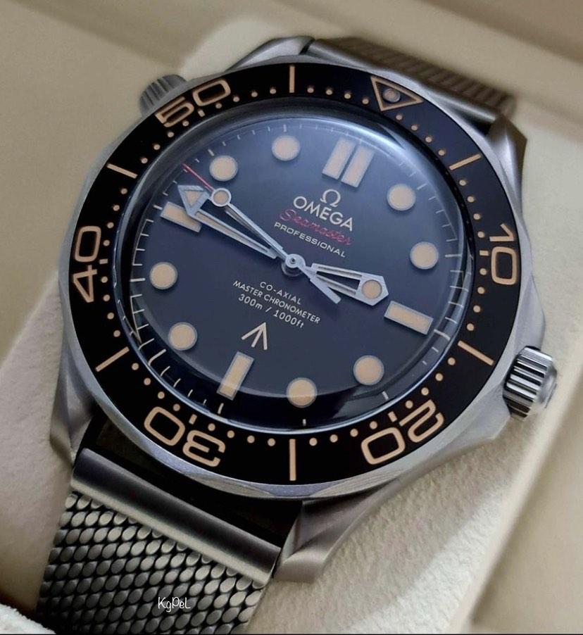 Omega Seamaster James Bond 007, Luxury, Watches on Carousell