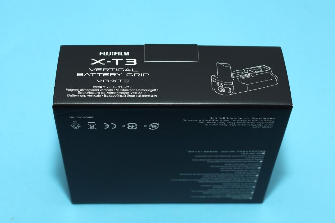 Original Fujifilm X-T3 Vertical Battery Grip VG-XT3, Photography, Photography Accessories ...