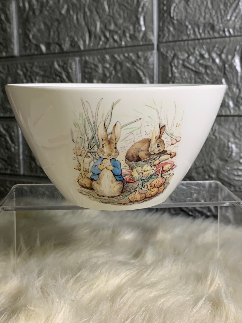 Peter Rabbit bowl brightone Japan, Furniture & Home Living, Kitchenware ...