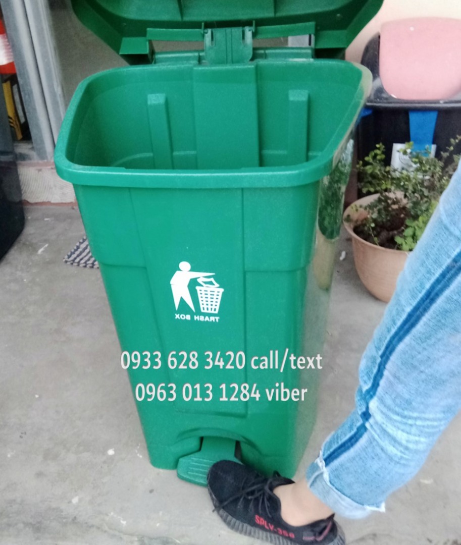 plastic dust bin with foot pedal, Commercial & Industrial, Industrial ...