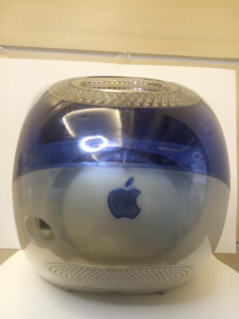 Rare Classic iMac G3, Computers & Tech, Desktops on Carousell