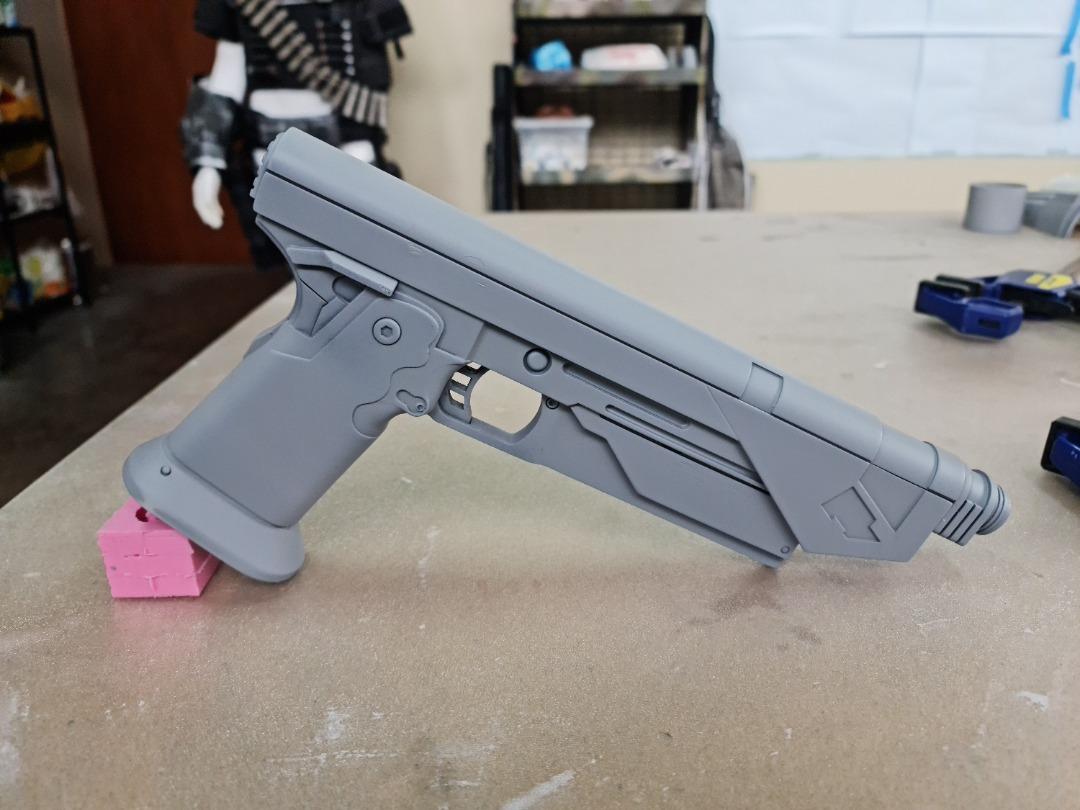 Star Wars Resin Bo Katan's Wester-35 Blaster Prop, Hobbies & Toys, Toys ...