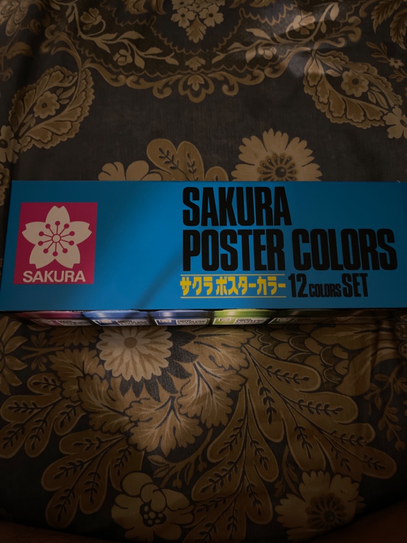 Sakura poster Color’s 12 colour set, Hobbies & Toys, Stationery & Craft ...