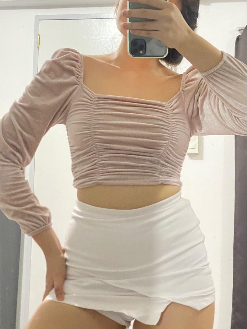 Scrunched Top, Women's Fashion, Tops, Longsleeves on Carousell