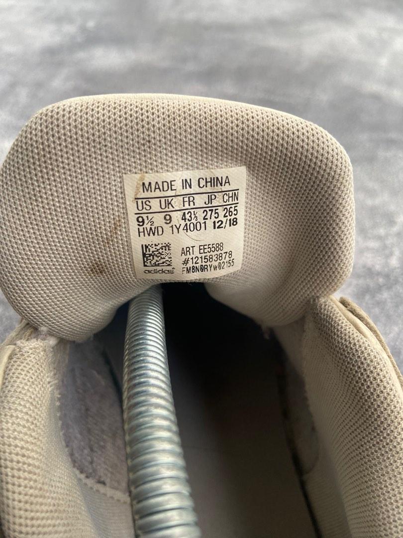 Sepatu adidas second original, Fesyen Pria, Sepatu , Sneakers di Carousell