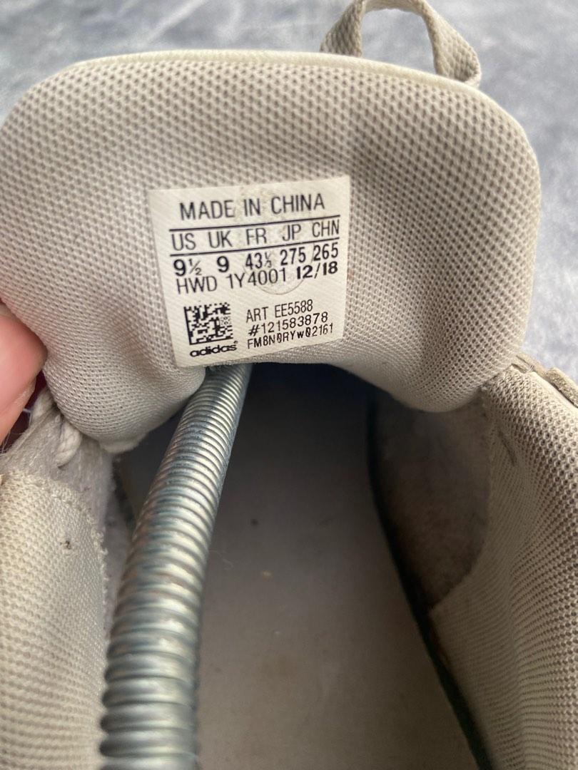 Sepatu adidas second original, Fesyen Pria, Sepatu , Sneakers di Carousell